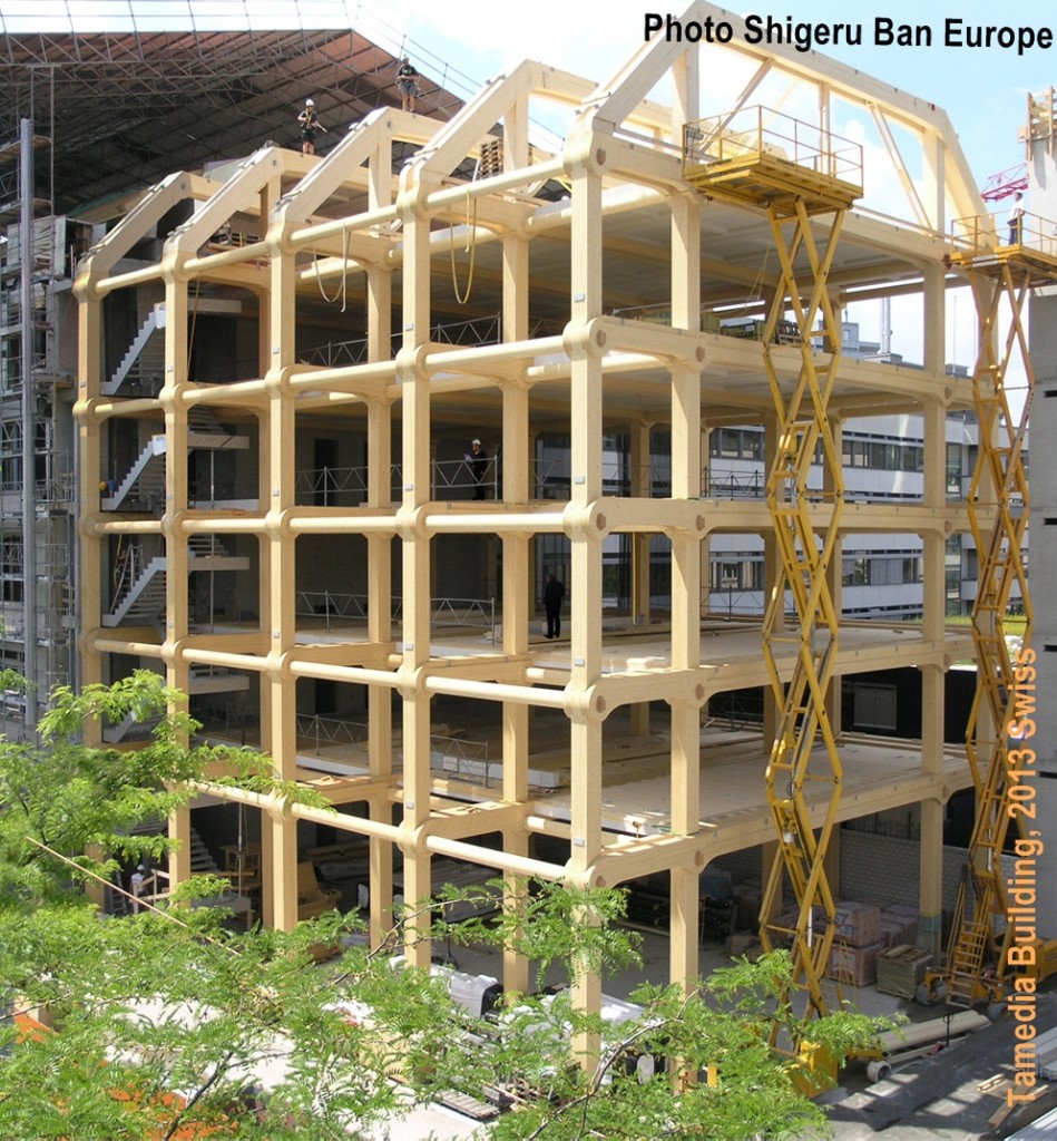Shigeru-Ban-Naked-House-01 photo Hiroyuki Hirai – http://jojoscope.net